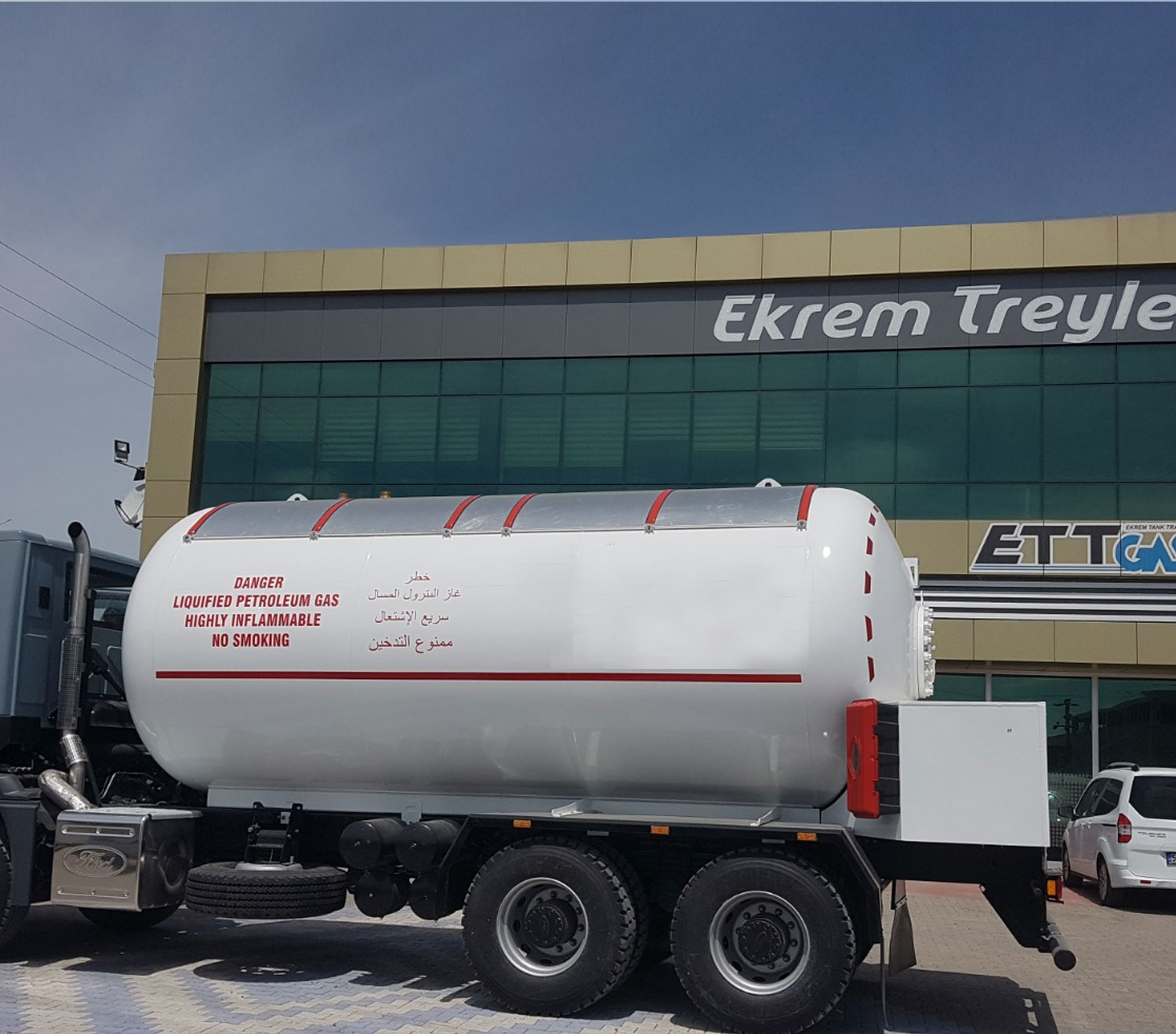 ETTGAS Ekrem Tank Treyler Nevşehir - Products - LPG TRANSPORT TANK ON TRUCK